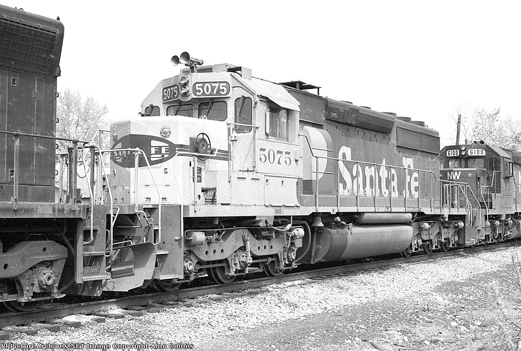 AT&SF SD-40-2 5075